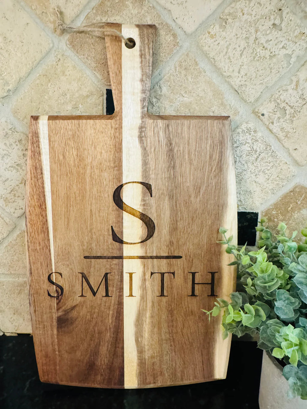 Modern Last Name Cutting Board – Treasure Lilly